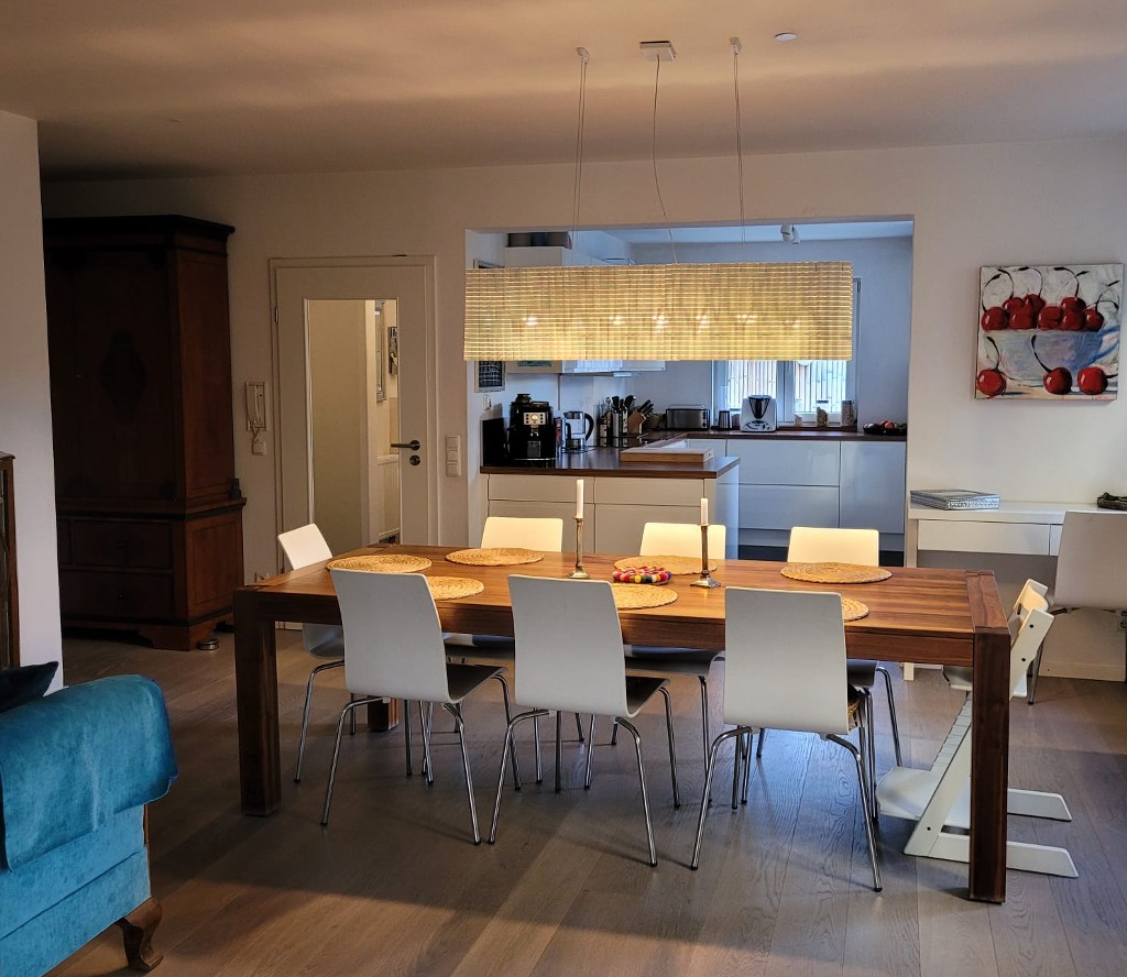 Toll ausgestattete 5-Zimmer Doppelhaushälfte für Expats 85757 Karlsfeld